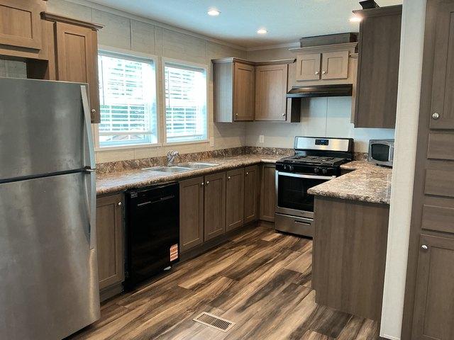 24150 Veterans Rd Trlr 30, Morton, IL 61550