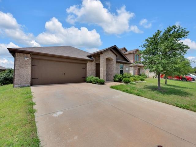 2415 Anton Dr, Forney, TX 75126