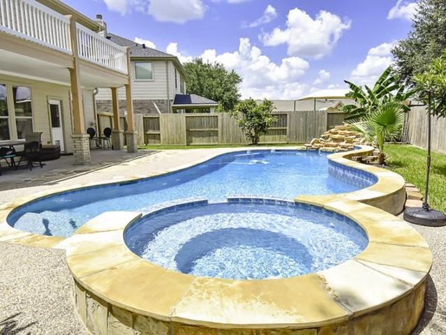 2415 Braypark Ln, Katy, TX 77450