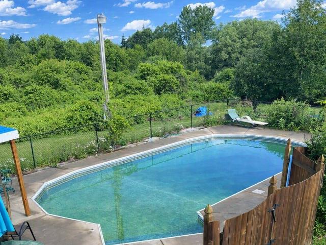 2415 Case Hill Road
