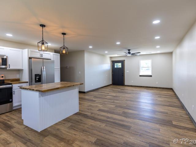 2415 Deatherage Avenue