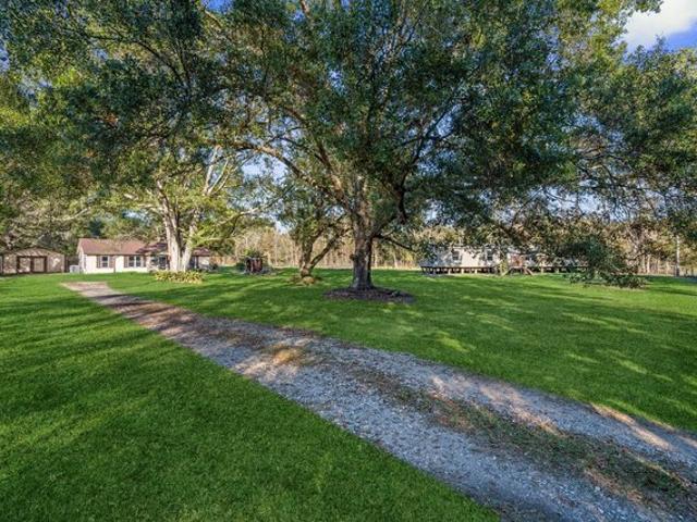 2415 FM 2797, Kenefick, TX 77535