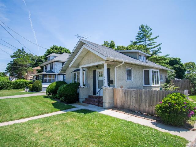 2415 Gale Avenue
