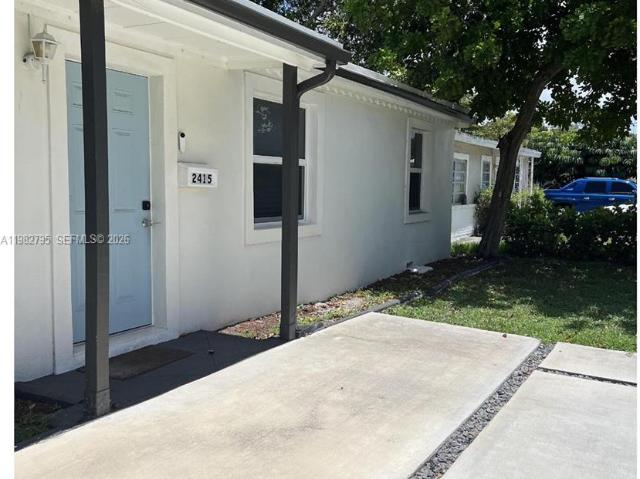 2415 Grant St, Hollywood, FL 33020 | MLS #A11982
