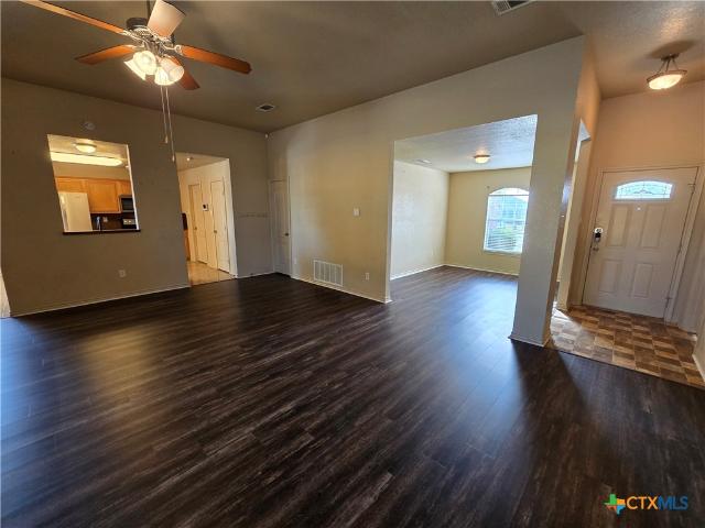 2415 Isabelle Drive