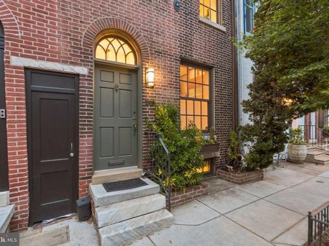 2415 Pine St, Philadelphia, PA 19103