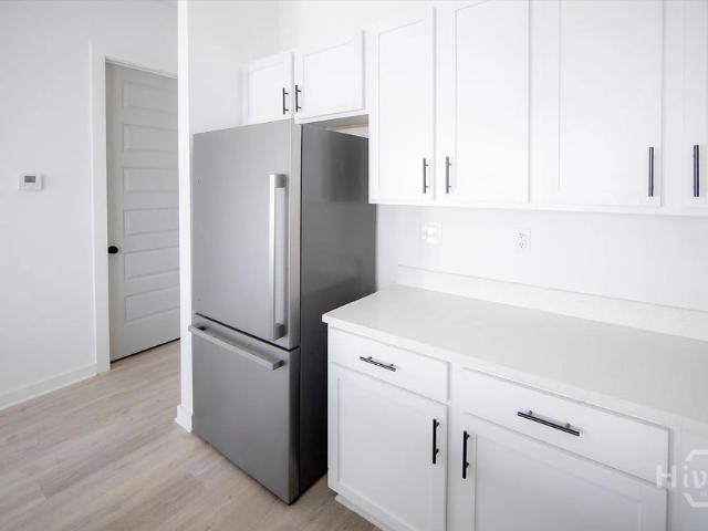 2415 S Lumpkin Street # 1100 A