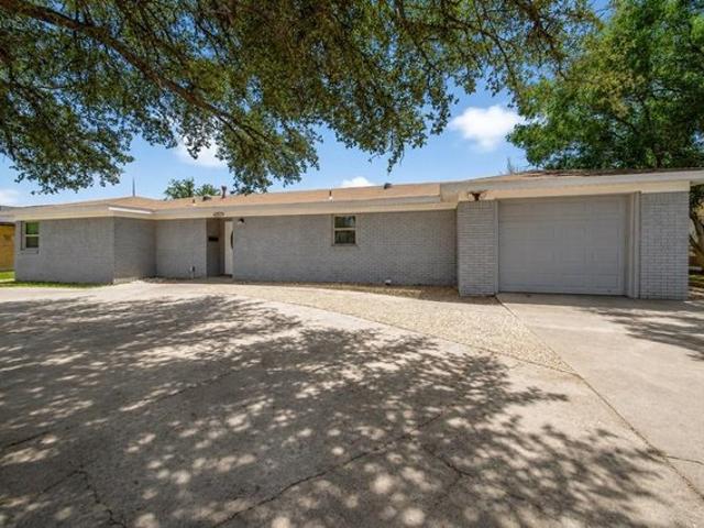 2415 W Cuthbert Ave, Midland, TX 79701