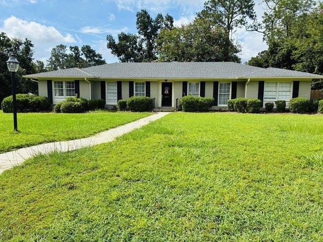 2415 Winding Way, Valdosta, GA 31602