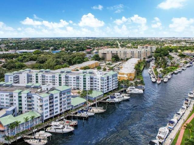 2415 16th St Rd NW #212 1, Miami, FL 33125