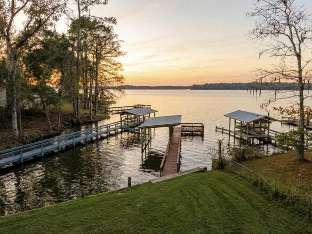 24163 Lone Star Rd, Tallahassee, FL 32310