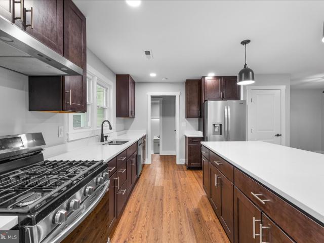 24163 Old Meadow Rd, Seaford, DE 19973 | MLS #DESU2109 | Compass