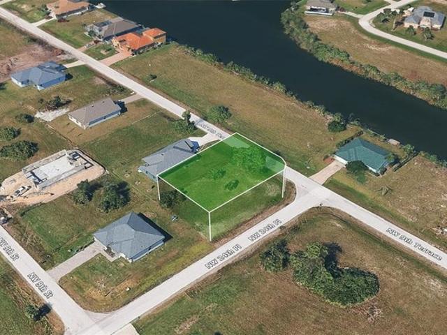 2416 NW 9th Ter, Cape Coral, FL 33993