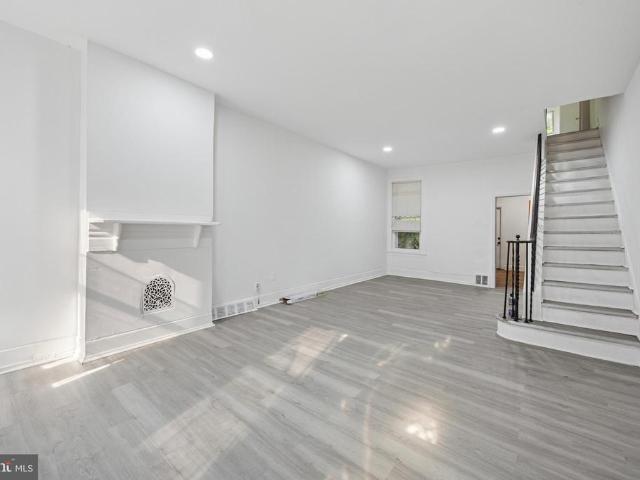 2416 N Carlisle Street