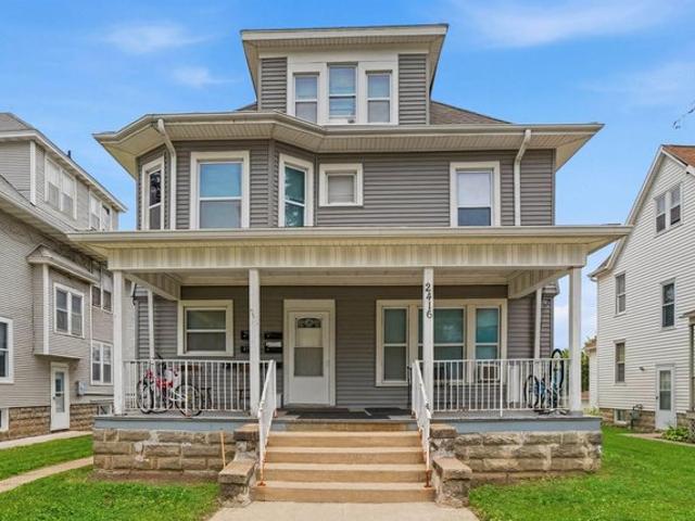 2416 Olive St, Cedar Falls, IA 50613