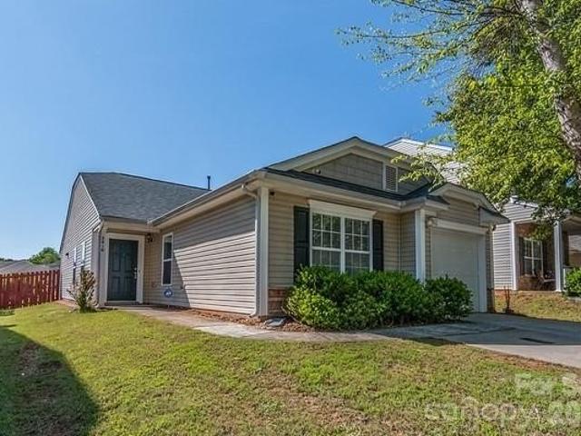 2416 Buckleigh Dr, Charlotte, NC 28215