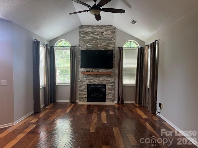 2416 Coltsview Road