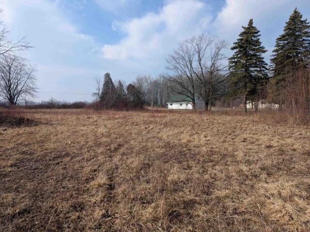 2416 E Huron Road # Lot: 9/10