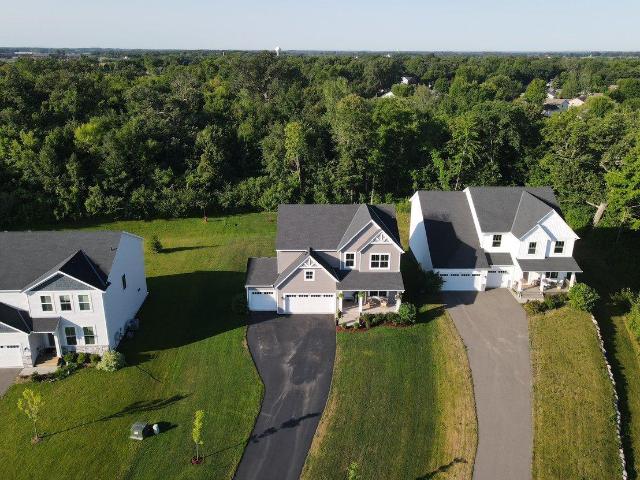 2416 Greenbriar Lane