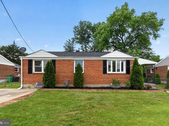 2416 Griffen St, Hyattsville, MD 20783