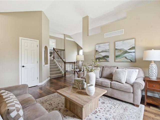 2416 SE 7th Circle