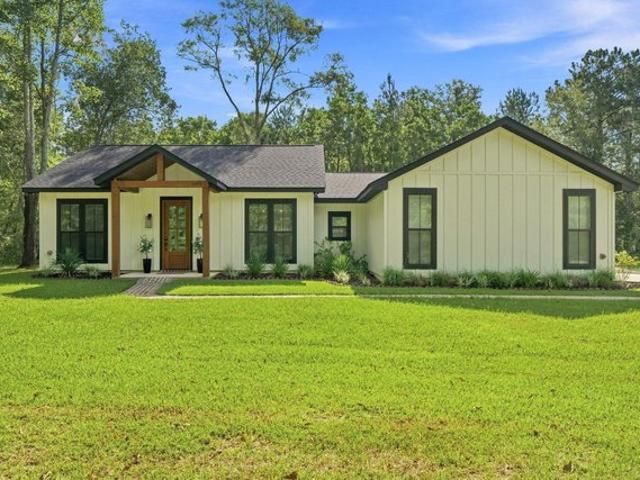 2416 U S # 11, Moselle, MS 39459
