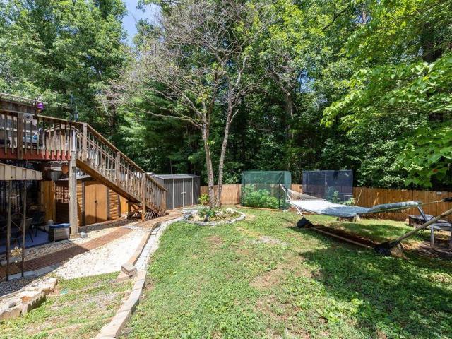 2416 Whitney Ct