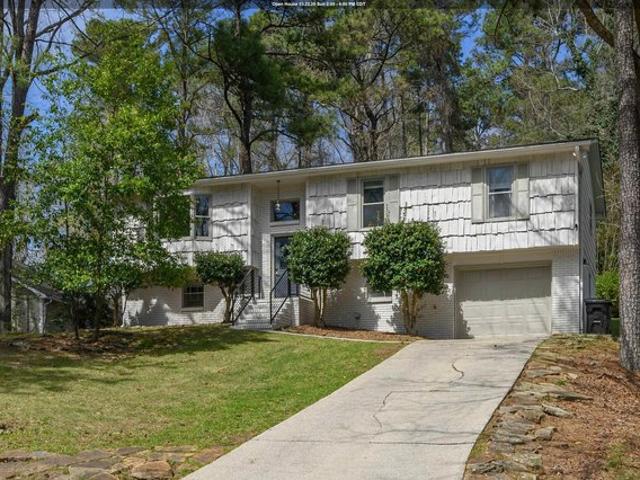 2416 Wine Ridge Dr, Birmingham, AL 35244