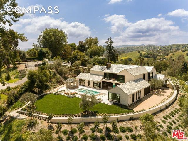 24172 Lupin Hill Rd, Hidden Hills, CA