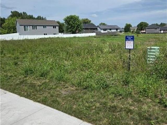 24179 Polk St NE, Bethel, MN 55005