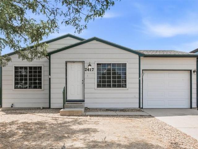 2417 Bearwood Ave, Greeley, CO 80631