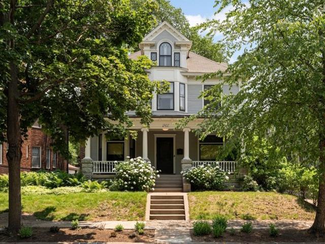 2417 Colfax Ave S, Minneapolis, MN 55405