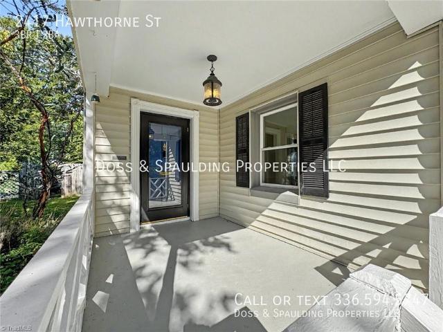 2417 Hawthorne Street