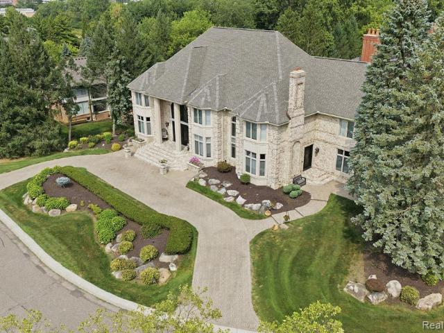 2417 Heronwood Drive
