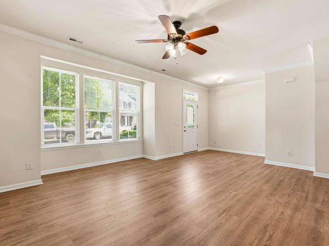 2417 Historic Circle
