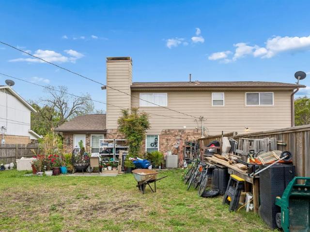 2417 Laurel Ln, Plano, TX 75074 | MLS #21217