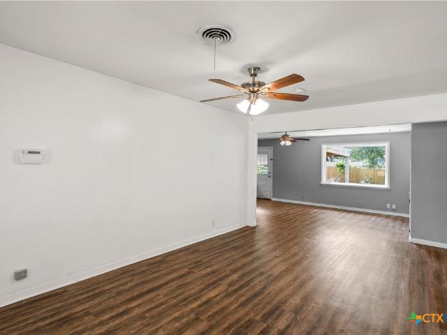 2417 Robin Road