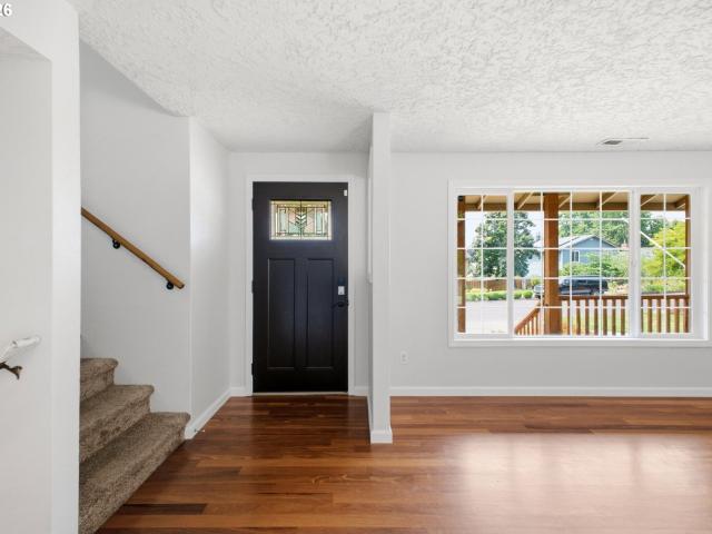 2417 se higgins dr