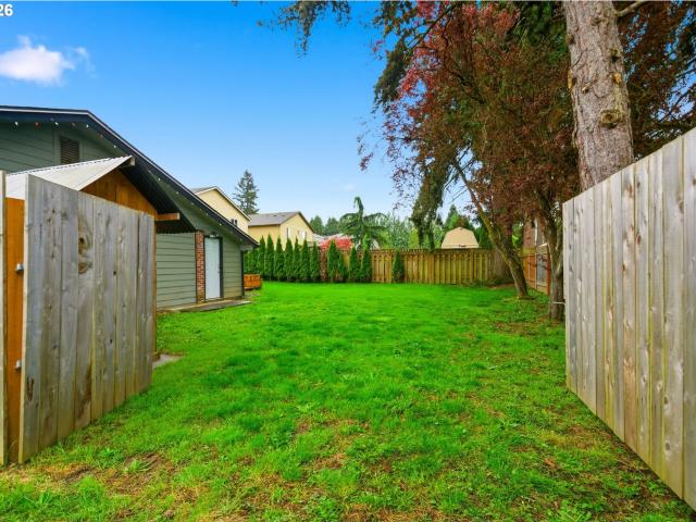 2418 NW 4th Ave, Battle Ground, WA 98604 | MLS #333517 | Compass