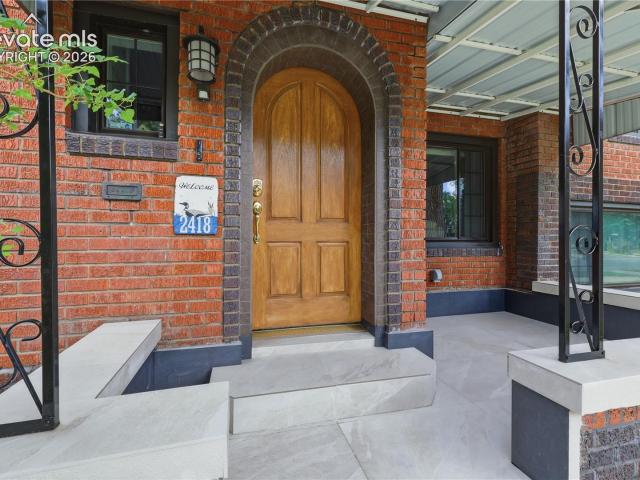 2418 N Greenwood Street