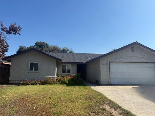 2418 N Jacob Ct, Visalia, CA 93291