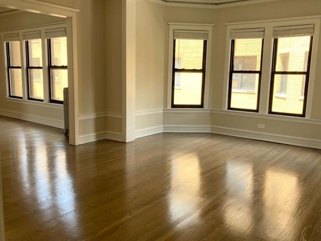 2418 N Sawyer Ave, Unit 2W, Chicago, IL 60647 | MLS #12609 | Compass