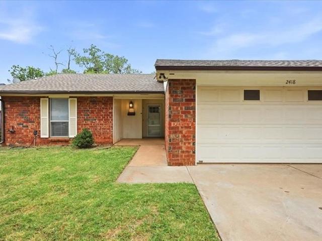2418 N Park Dr, Stillwater, OK 74075