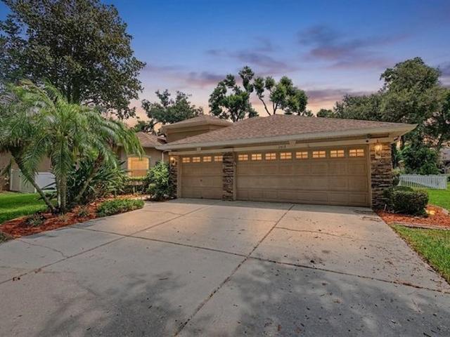 2418 Blue Stone Ct, Valrico, FL 33594