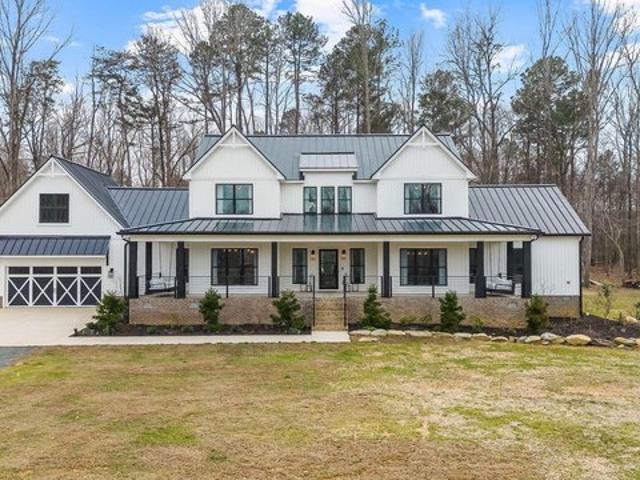 2418 Crossroads Ave, Hillsborough, NC 27278