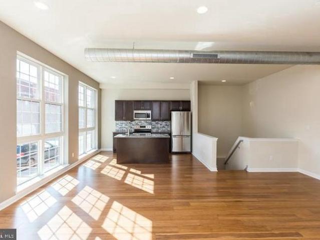 2418 Frankford Ave #1, Philadelphia, PA 19125