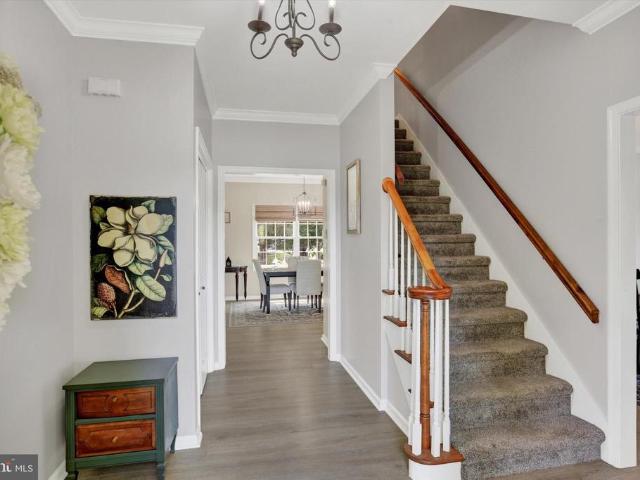 2418 Highland Circle