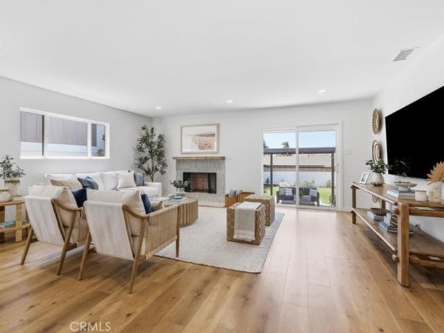 2418 Ives Ln, Redondo Beach, CA 90278