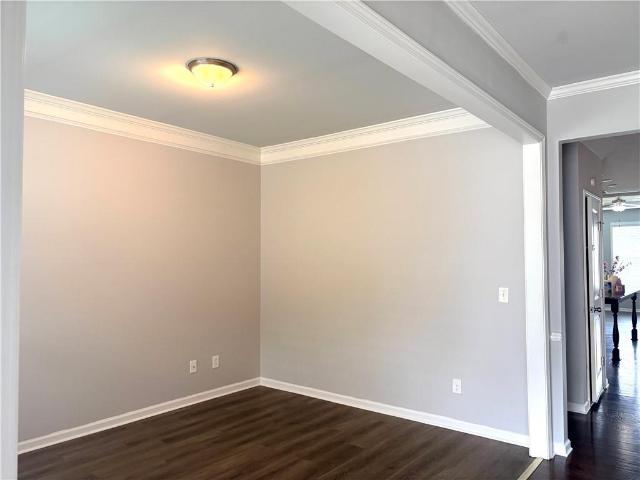 2418 Ivy Meadow Lane