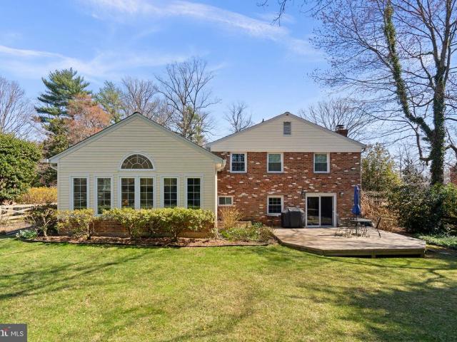 2418 Lancaster Court